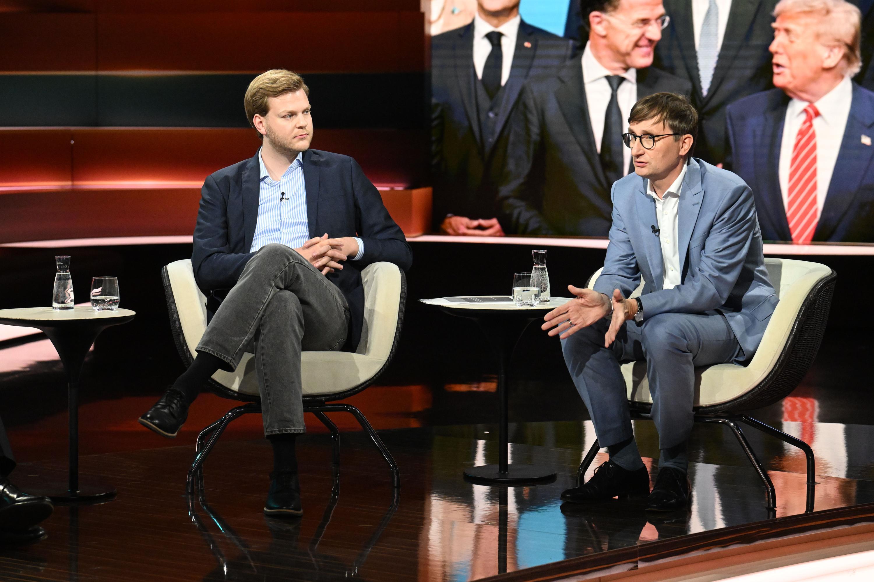 "Haben Sie Angst vor Krieg?": Grünen-Politikerin schockt Lanz mit Antwort | GMX