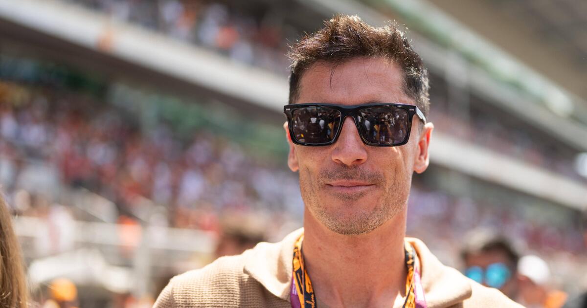 Robert Lewandowski zeigt sich mit neuem Look - Video | GMX
