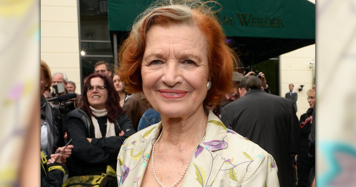 "Rote Rosen"-Star Brigitte Antonius von Betrügern reingelegt | GMX