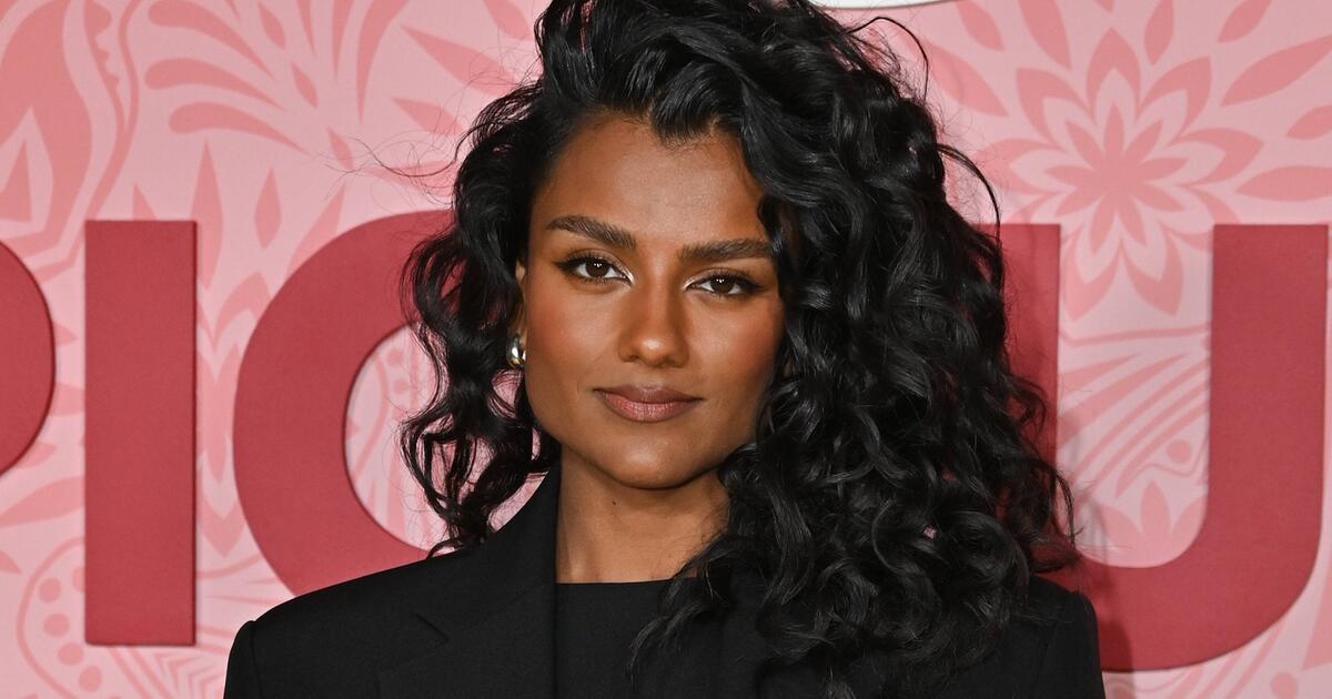 "Bridgerton"-Star Simone Ashley spricht über ihre Trennung | GMX