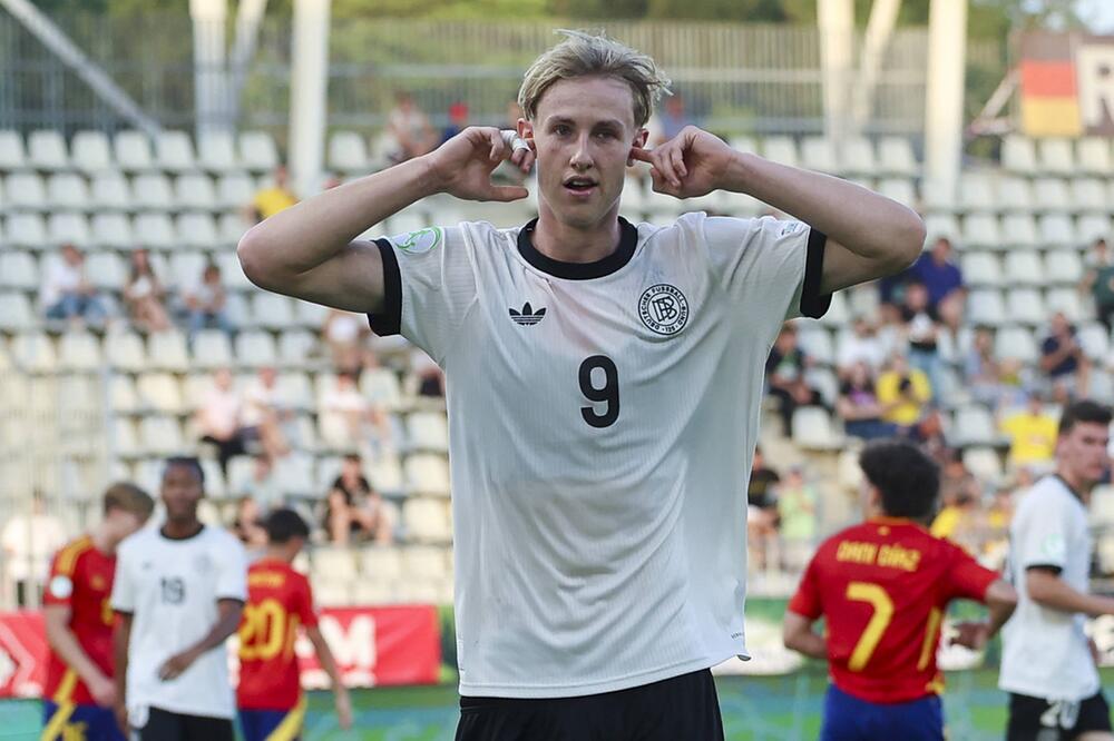 U19 sorgt für Spektakel: Fünf Deutsche könnten große Zukunft haben | GMX
