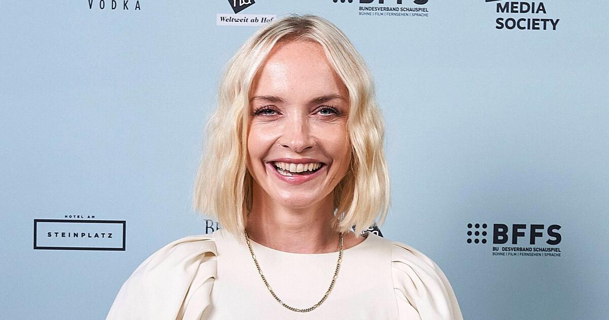 Janin Ullmann gibt erste Einblicke in neue "Temptation Island VIP ...
