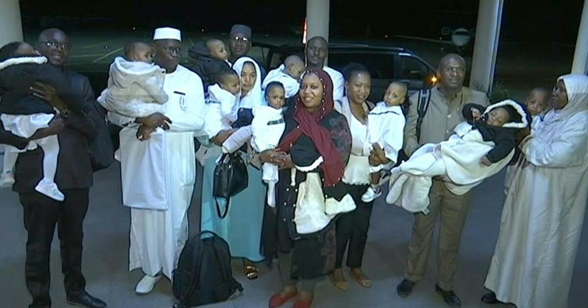 Neunlinge kehren nach Rekord-Geburt in Marokko nach Hause zurück | GMX