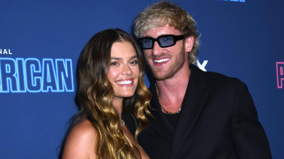 Logan Paul hat seine Nina in Italien geheiratet | GMX