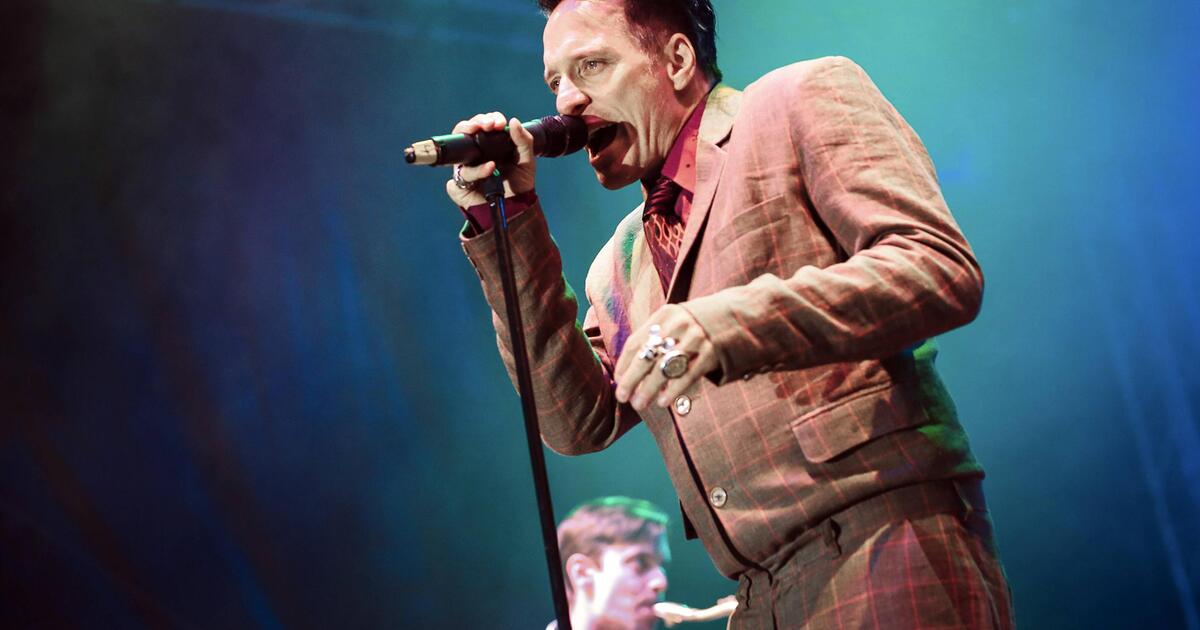 Bela B wird 60: Ein Leben für Die Ärzte und den Punk | GMX