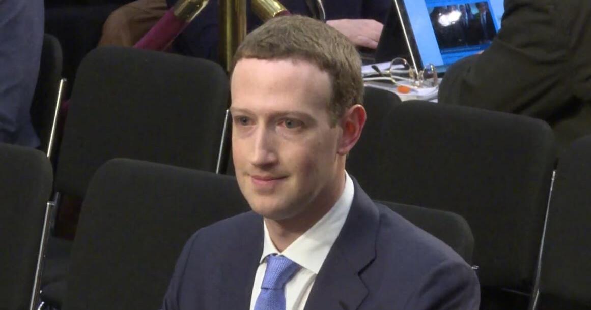 "Bloomberg": Vermögen von Mark Zuckerberg hat sich halbiert | GMX