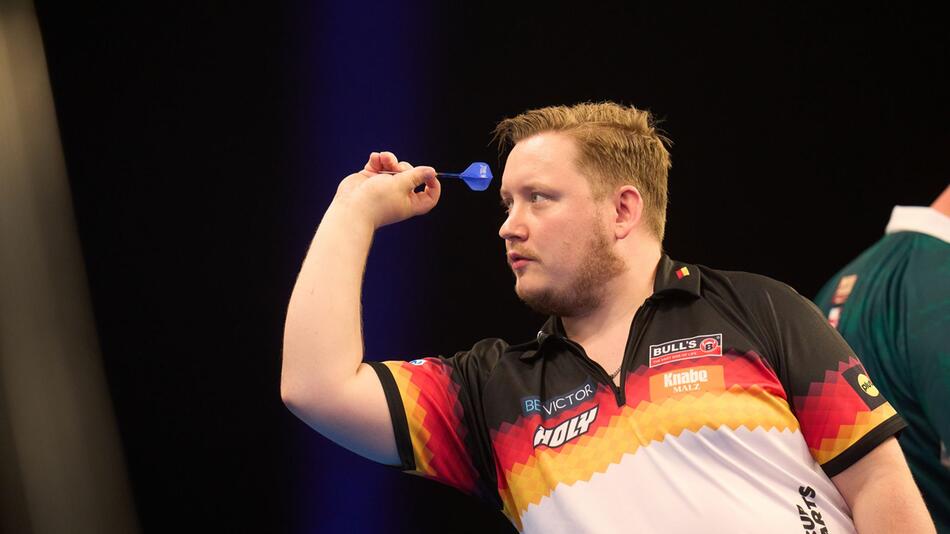 Martin Schindler reaches top 16 in darts world rankings | News Minimalist