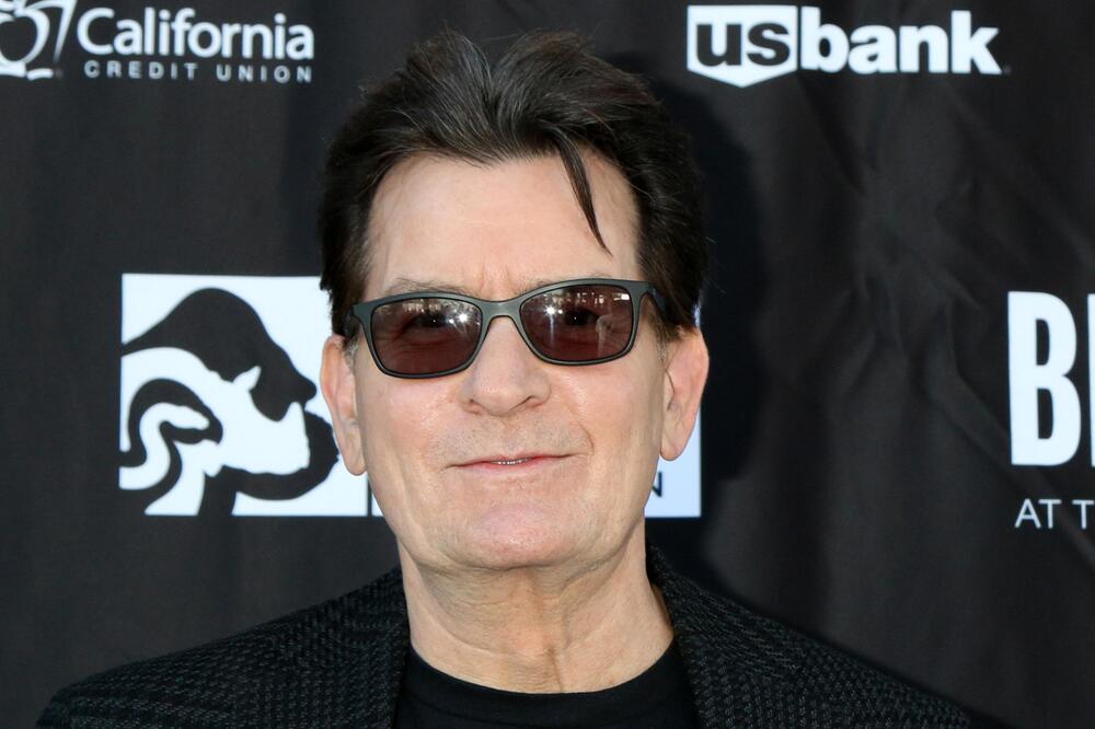 Charlie Sheen wird 60: Zwischen Erfolgen und Exzessen | GMX