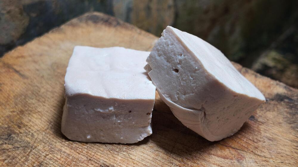 Tofu in vielen Läden ausverkauft – so stellen Sie ihn selbst her | GMX