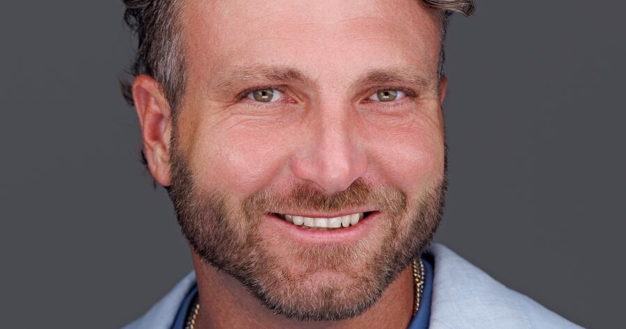 Maga-Anhänger Daniel Collins steigt aus – und warnt | GMX