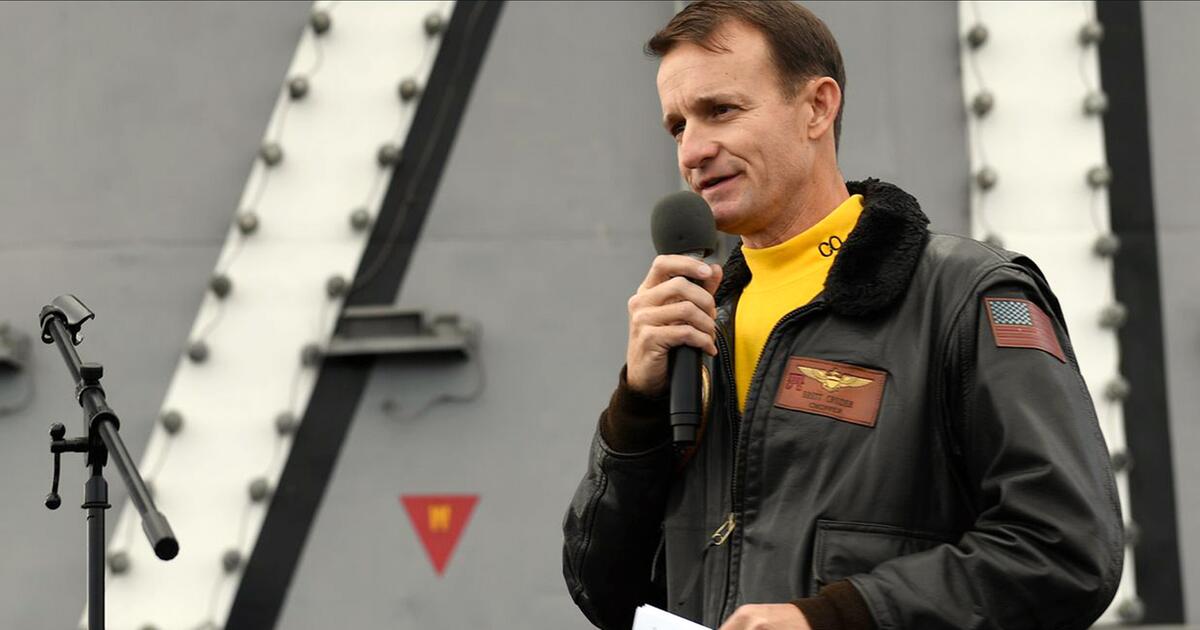 Donald Trump will sich in Streit um Ex-Flugzeugträger-Kapitän ...